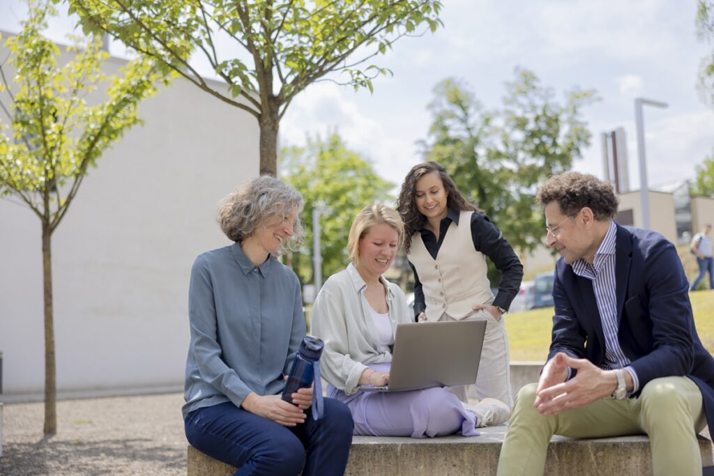 Sympathische Imagefotos für die Universität Siegen